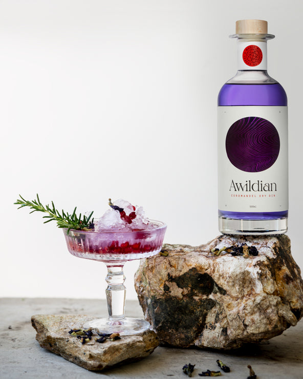 Blue Dry Gin | Contemporary Colour-Shifting Gin | Awildian Gin NZ
